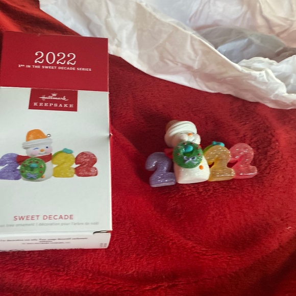 Hallmark | Holiday | Hallmark New In Box 222 Sweet Decade | Poshmark